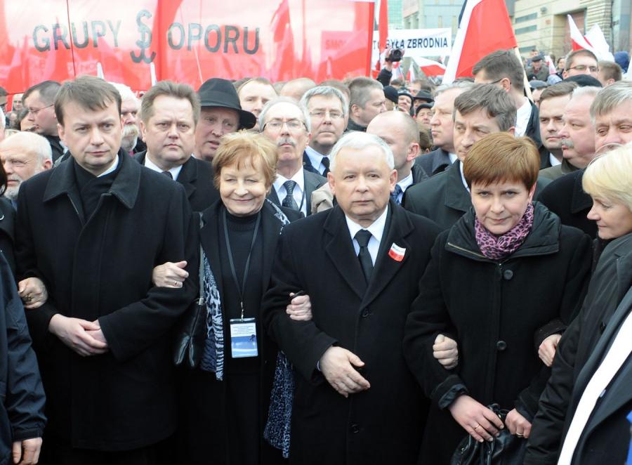 "PiS jest partią antysystemową, ale mamy małe możliwości delegalizacji ...